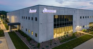 Simmons opens 275,000-SF pet food plant in Iowa - Talk Business & Politics