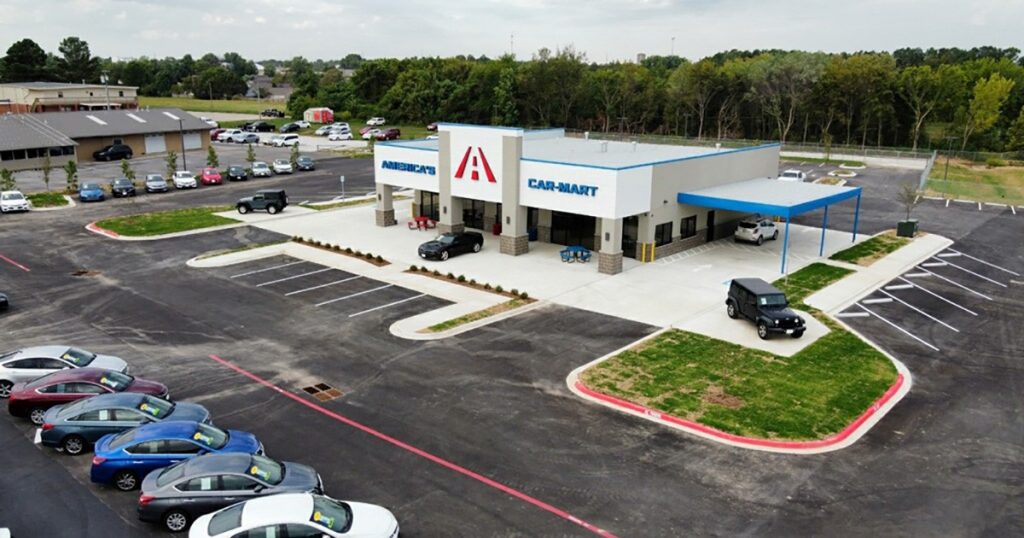 Car-Mart to close 42 dealerships, lay off staff - Talk Business & Politics