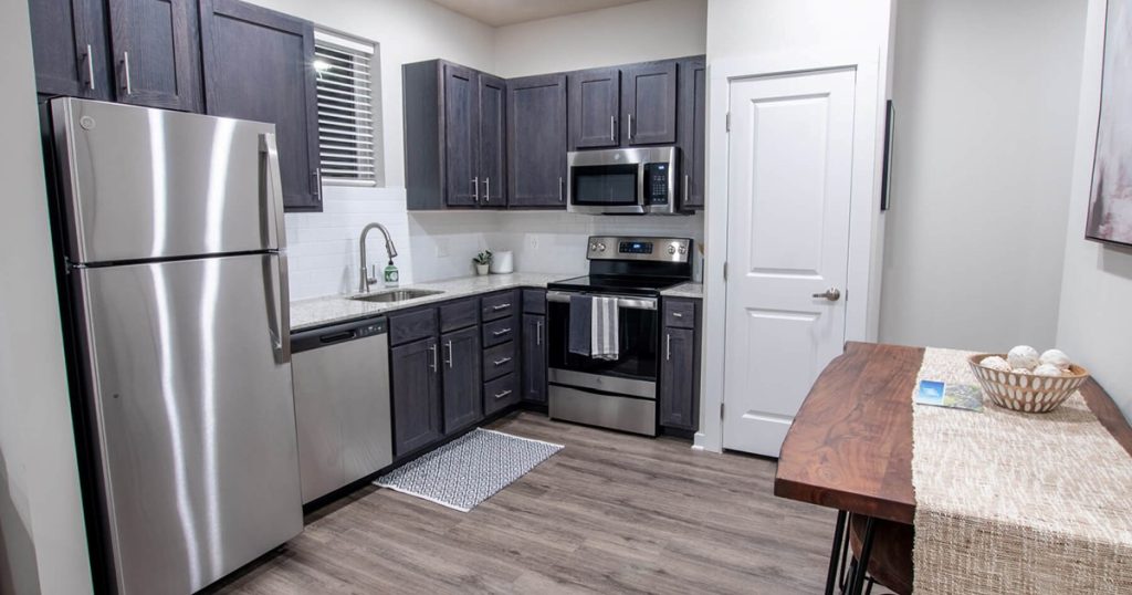 Springdale apartment complex trades for $43M - Talk Business & Politics