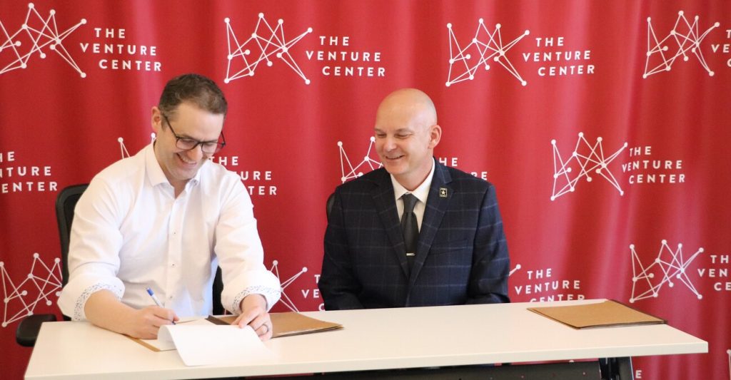 SBA, Venture Center form strategic alliance - Talk Business & Politics