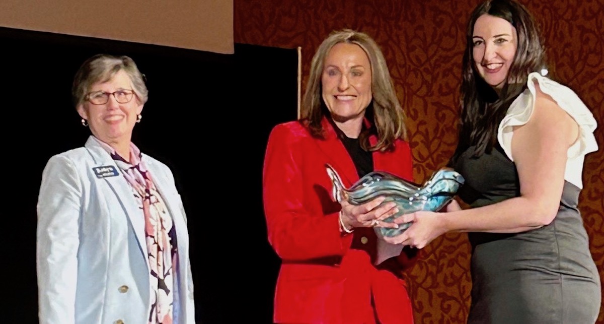 J.B. Hunt exec Shelley Simpson honored at Economics Arkansas luncheon ...