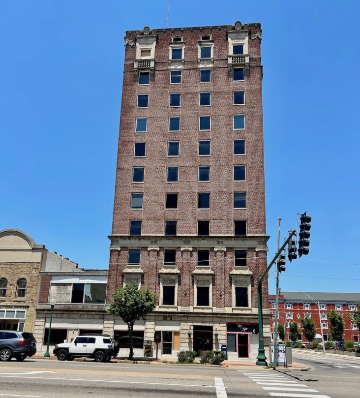 Retail, residential planned for Ward-Garrison Building in downtown Fort ...