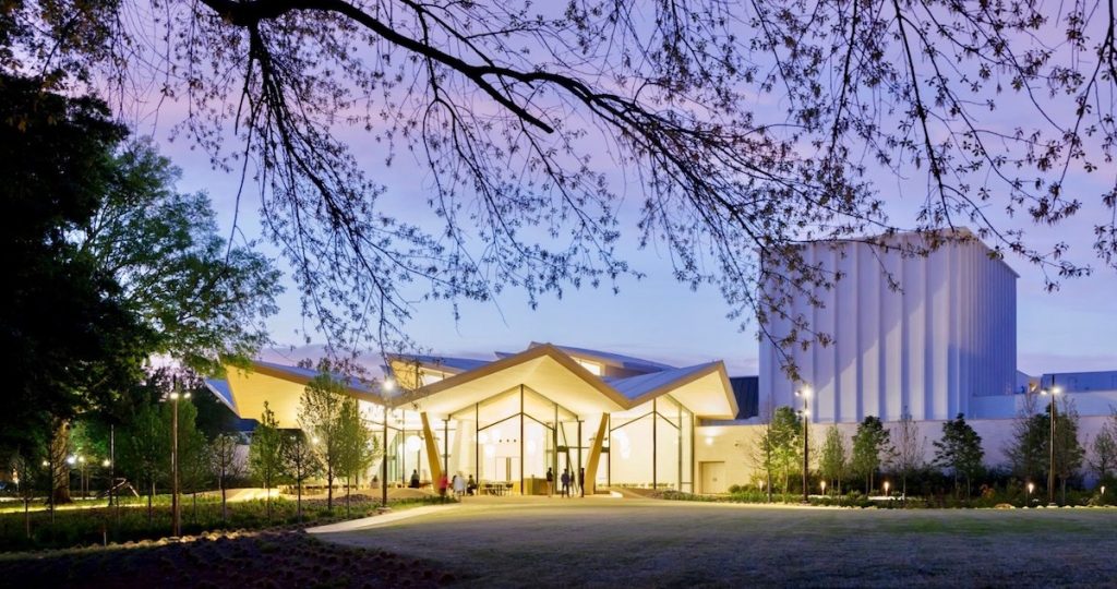 AMFA hires Andrea Moon as new Windgate Art School director - Talk ...