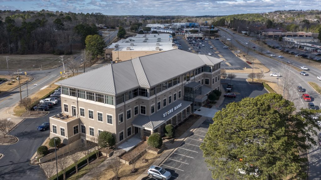 Stone Bank officially opens new Little Rock headquarters - Talk ...