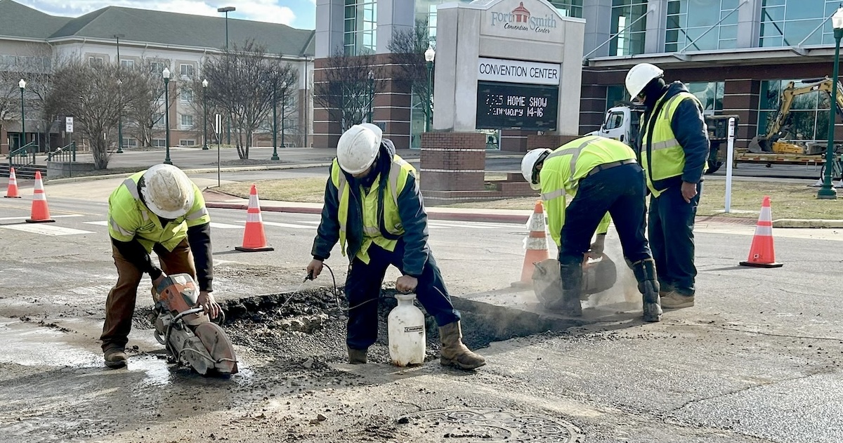 Fort Smith water leaks down 76% through November - Talk Business & Politics